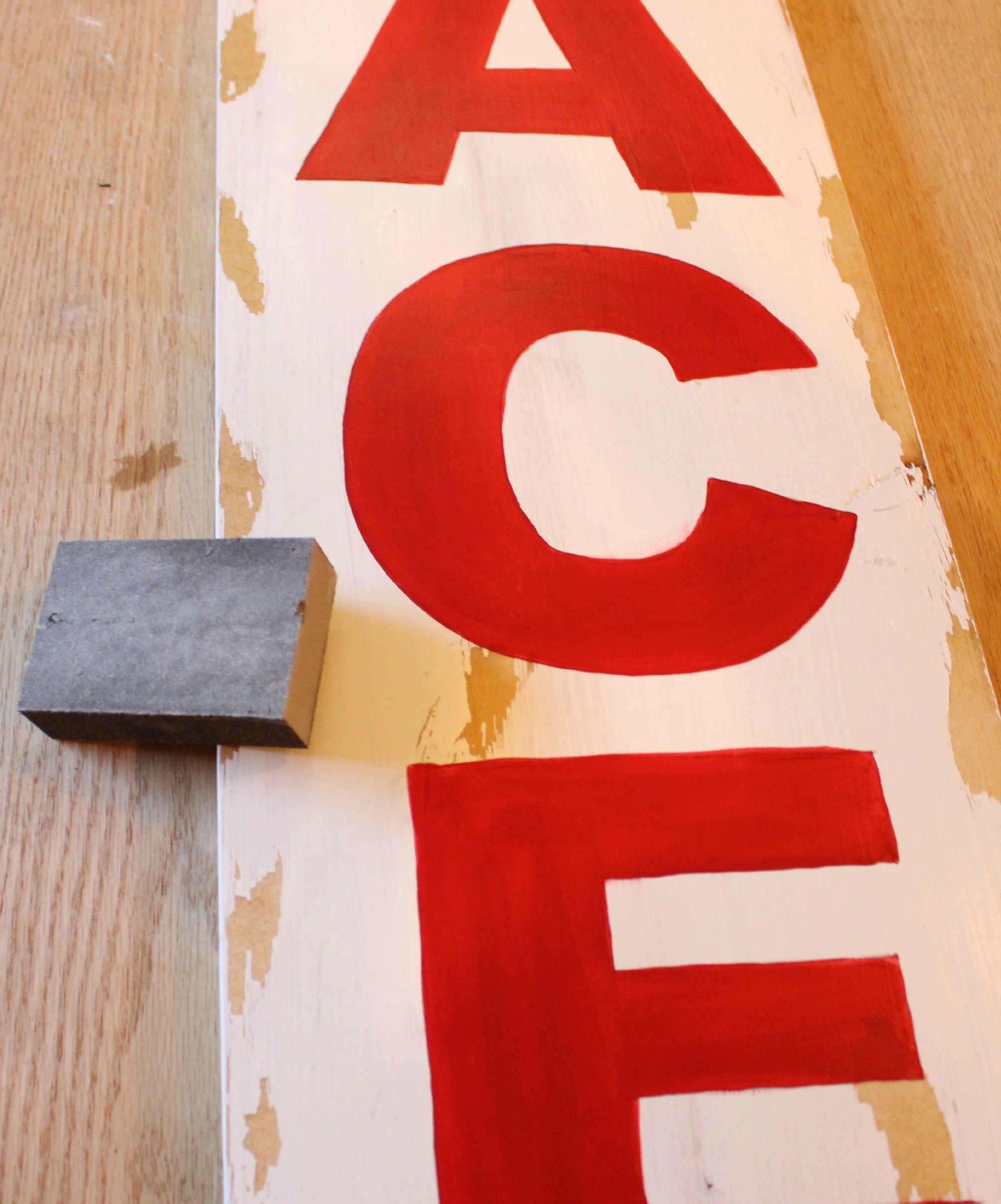 DIY Pottery Barn Knockoff PEACE Sign | The Happy Housie