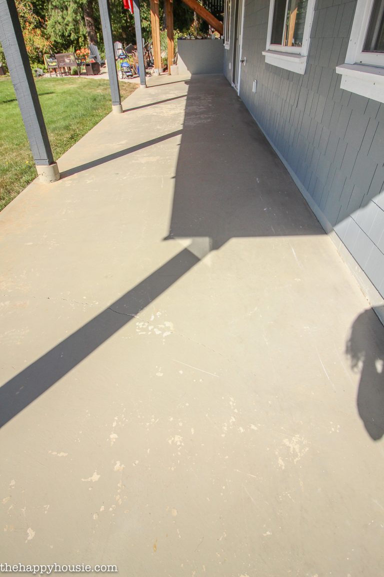 How to Transform an Old, Tired, Cracked Concrete Patio | The Happy Housie