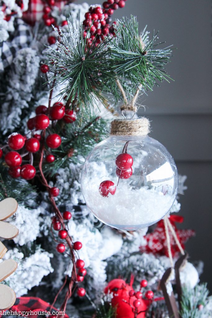 DIY Dollar Store Crafts: Mini Cloche Christmas Ornaments | The Happy Housie