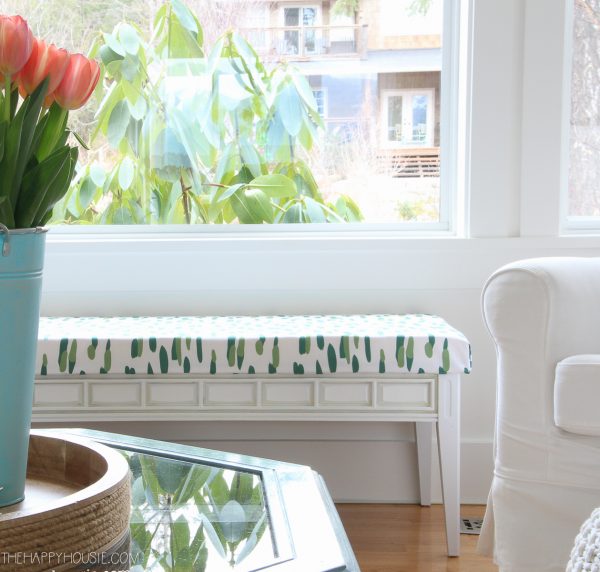 DIY Upholstered Bench {from an old coffee table} | The Happy Housie