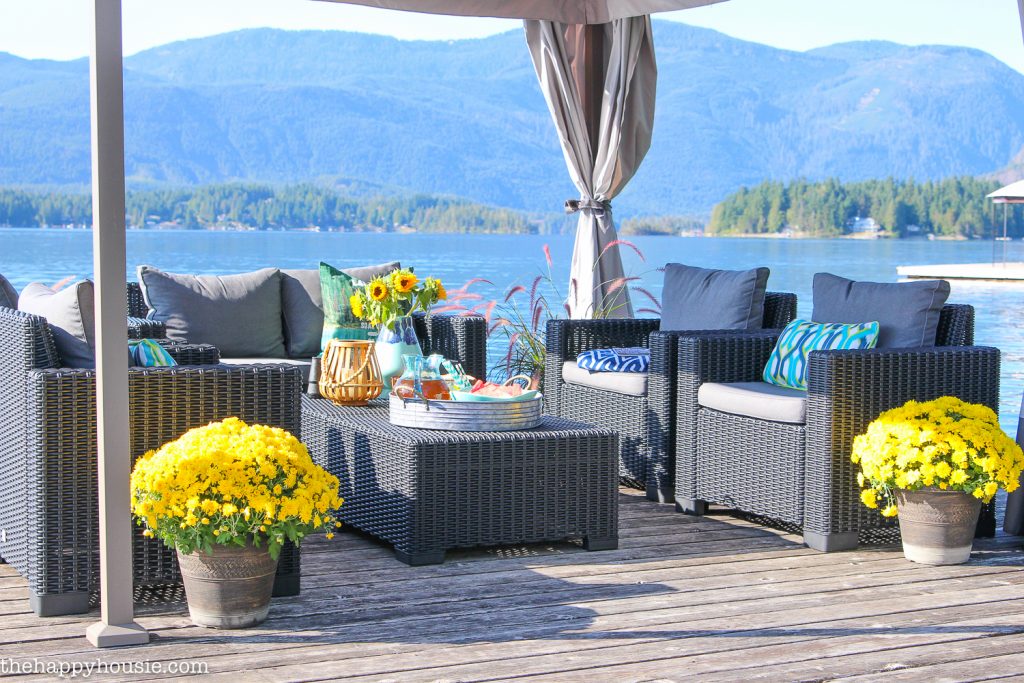 Summer Decorating Ideas for Outdoor Entertaining | The Happy Housie