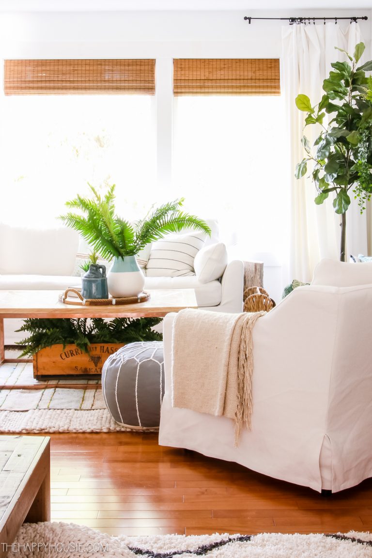 10 Simple Classic Fresh Summer Decorating Ideas | The Happy Housie