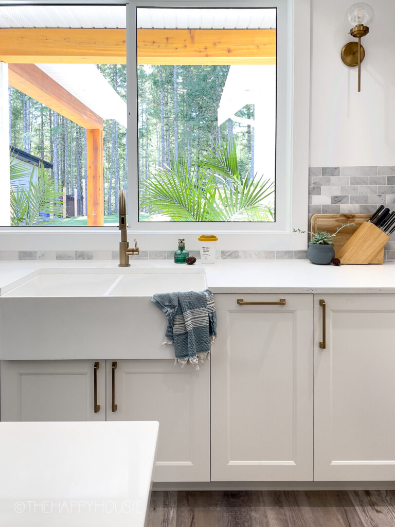 Our New Build Three-Tone Modern Farmhouse Style Kitchen | The Happy Housie